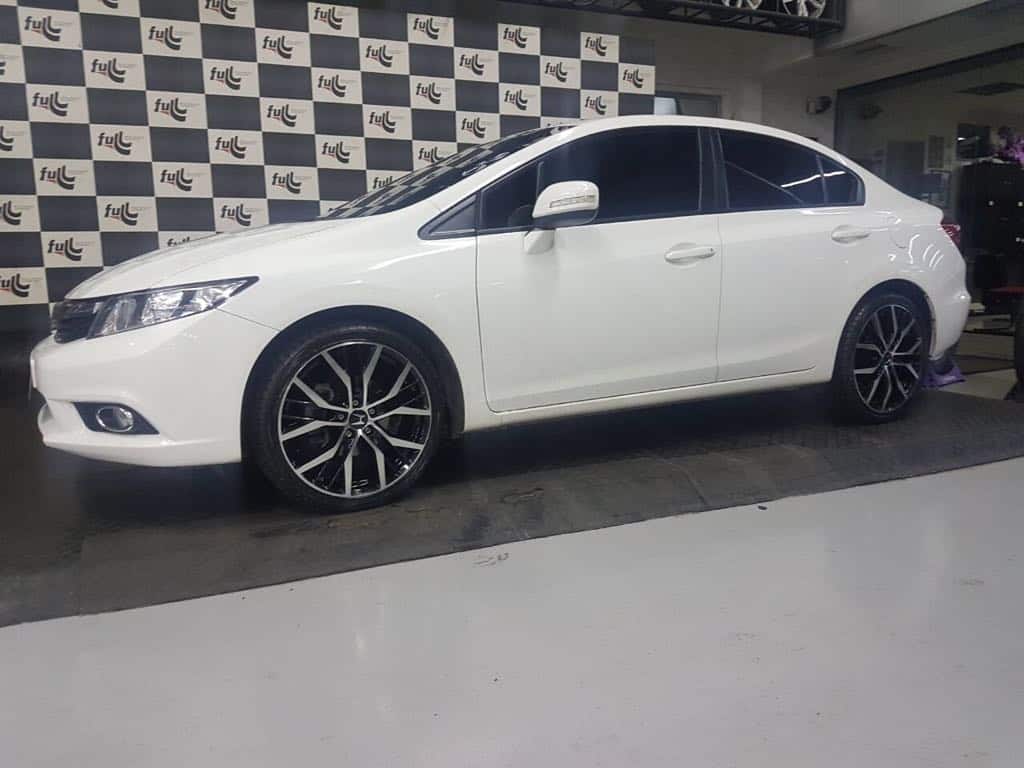 Instalação de Roda Aro 19 em Honda Civic - Full Pneus
