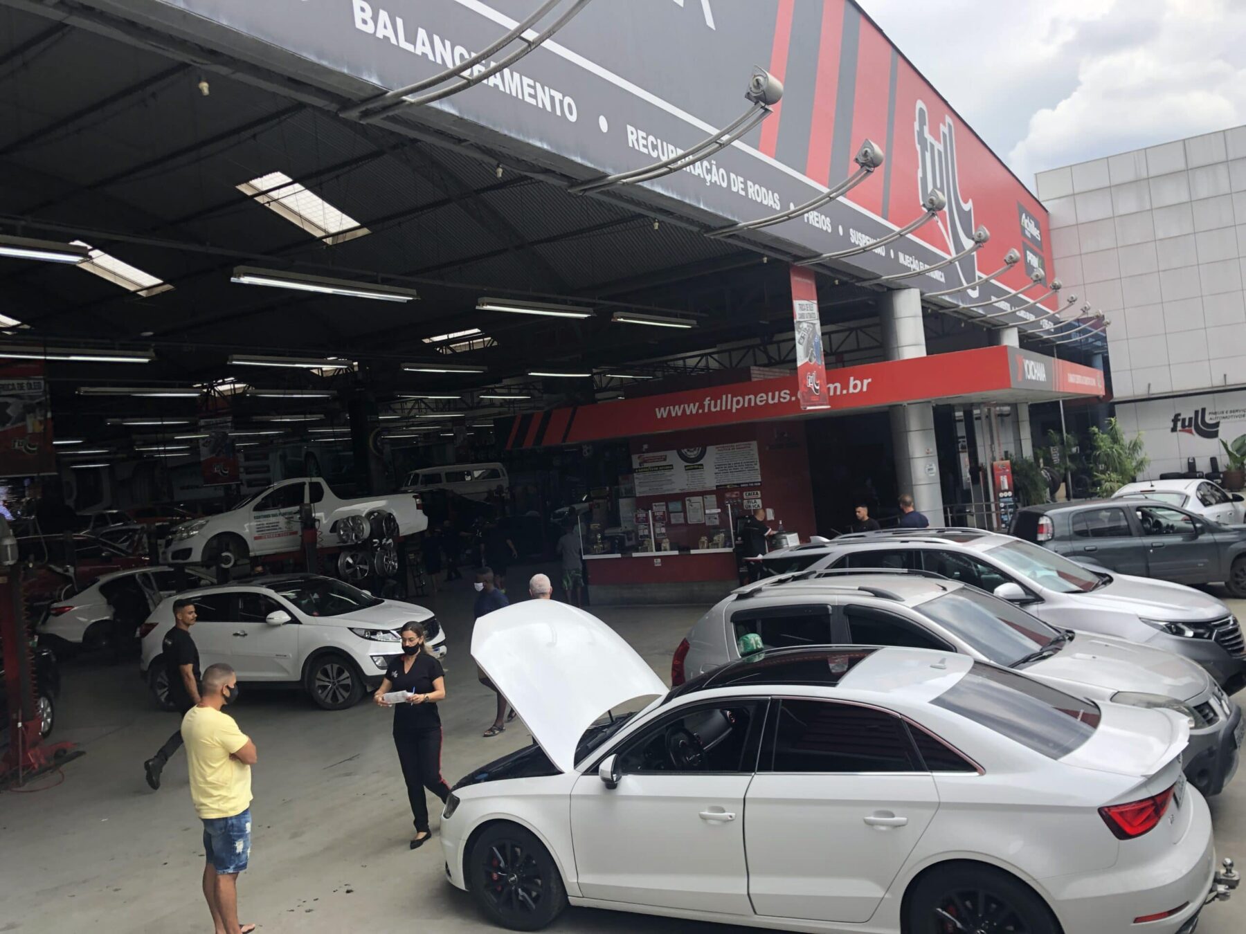 Vantagens de levar seu carro a um Centro Automotivo - Full Pneus